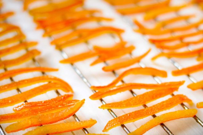 Naranja confitada (cómo confitar cáscara de naranja) | PequeRecetas