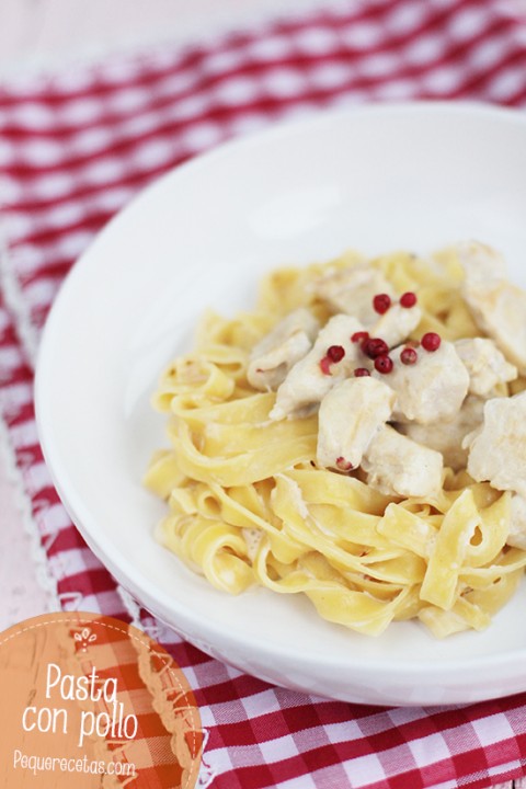 Pasta con pollo (receta familiar fácil) | PequeRecetas