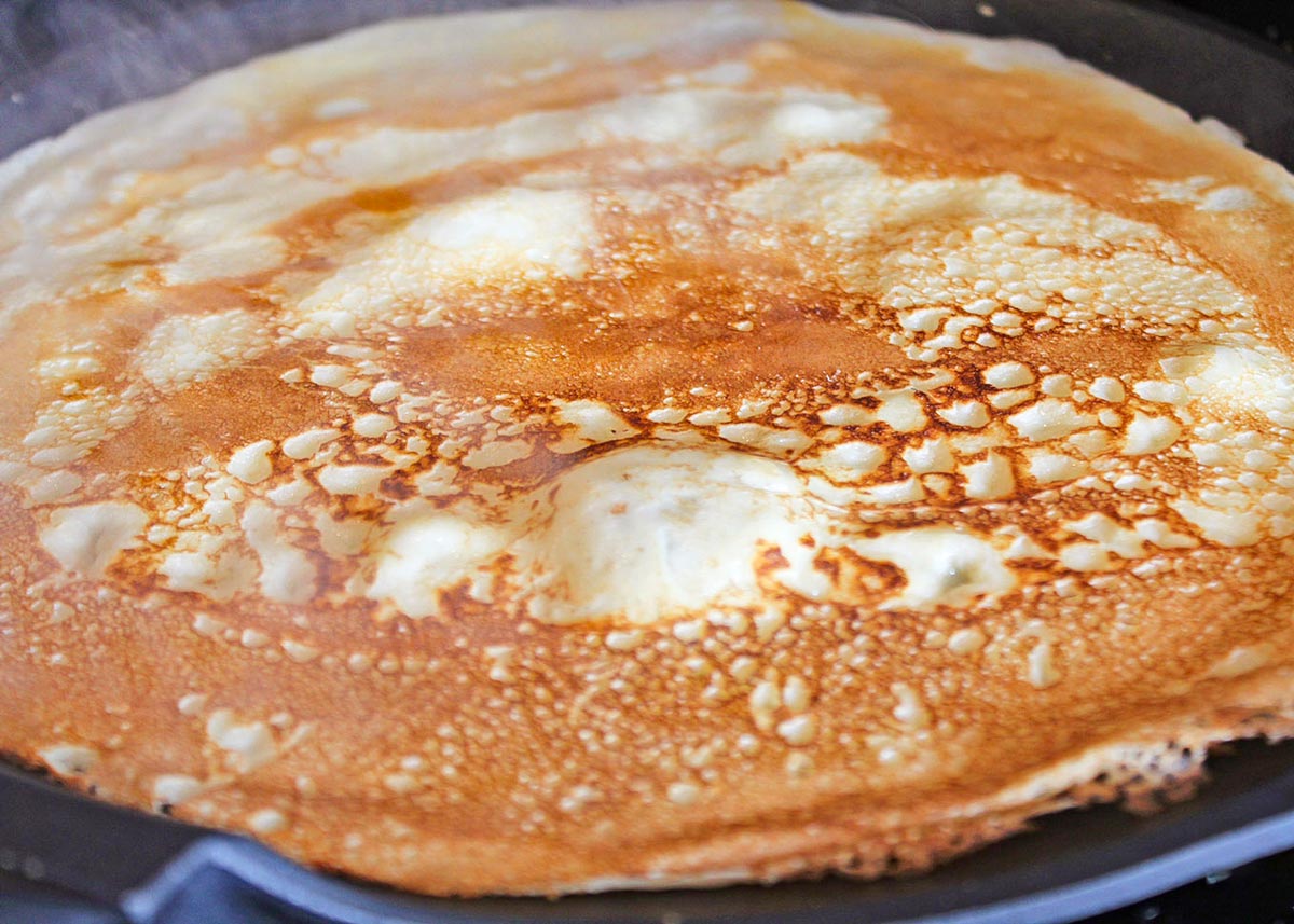 Receta de filloas de leche gallegas - PequeRecetas
