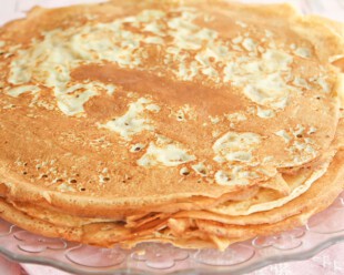 Receta de filloas de leche gallegas - PequeRecetas