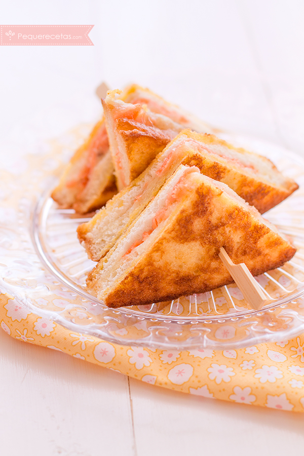 Emparedados de mozzarella y salmón - PequeRecetas
