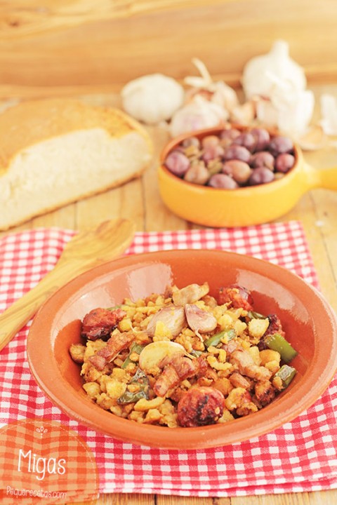 Cómo hacer MIGAS DE PAN tradicionales - PequeRecetas