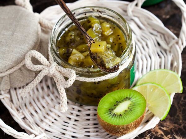 +15 recetas con kiwi: desayunos, comidas y postres fáciles - PequeRecetas