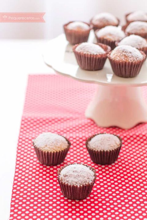 Bolitas de coco (receta FÁCIL con y sin horno) - PequeRecetas