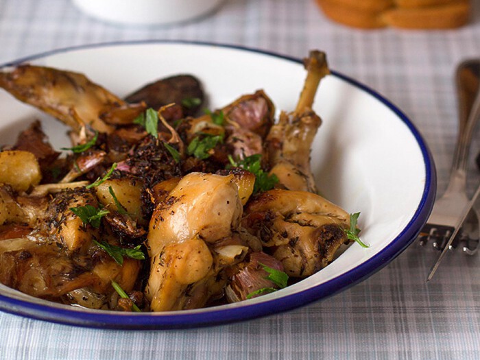 8 recetas con conejo fáciles, ligeras y muy sanas - PequeRecetas