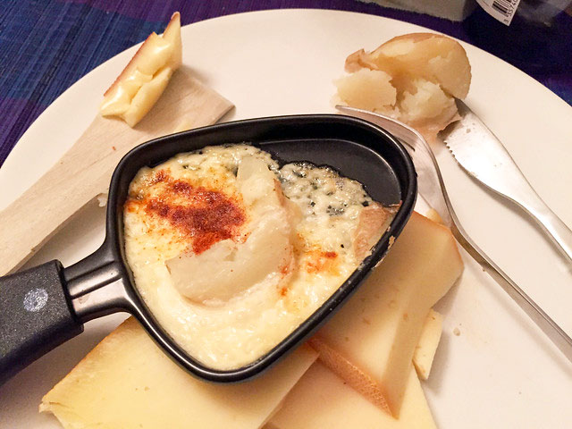 Cómo hacer una raclette en casa | PequeRecetas