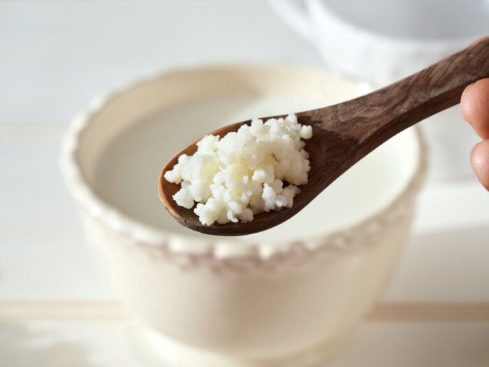 Propiedades del Kéfir, la popular bebida fermentada probiótica ...