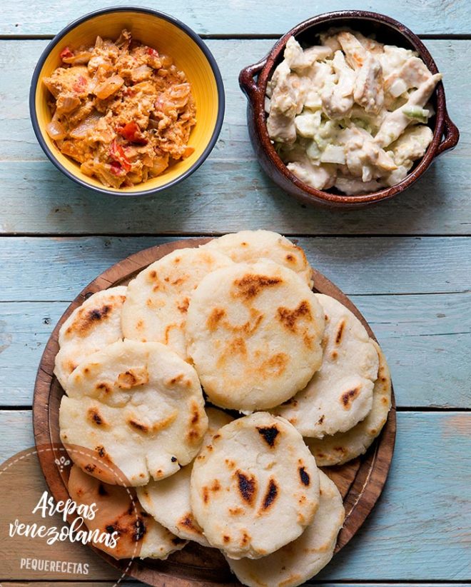 Arepas rellenas (receta de la masa de arepa y rellenos) - PequeRecetas