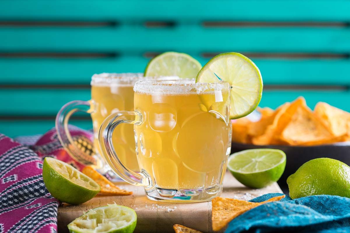 Michelada mexicana (qué es y cómo hacer cerveza michelada) - PequeRecetas