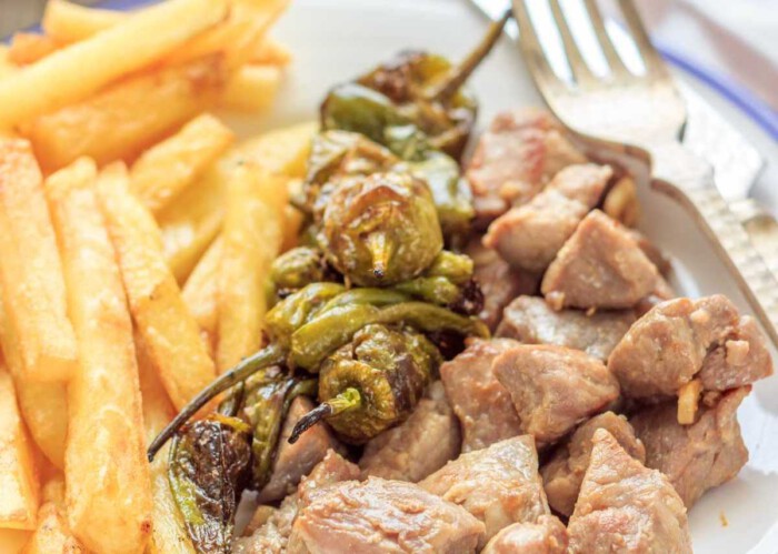 Cómo hacer piparras en vinagre caseras - PequeRecetas