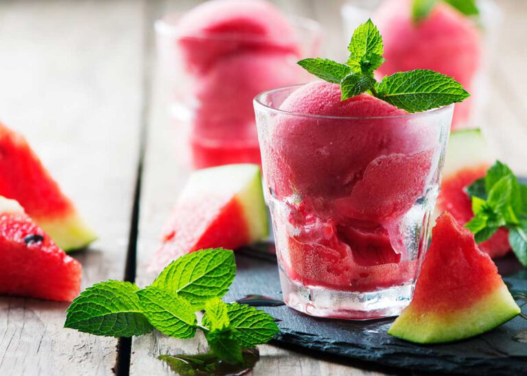 Helado de sandía (4 recetas fáciles de polos y helados con sandía ...