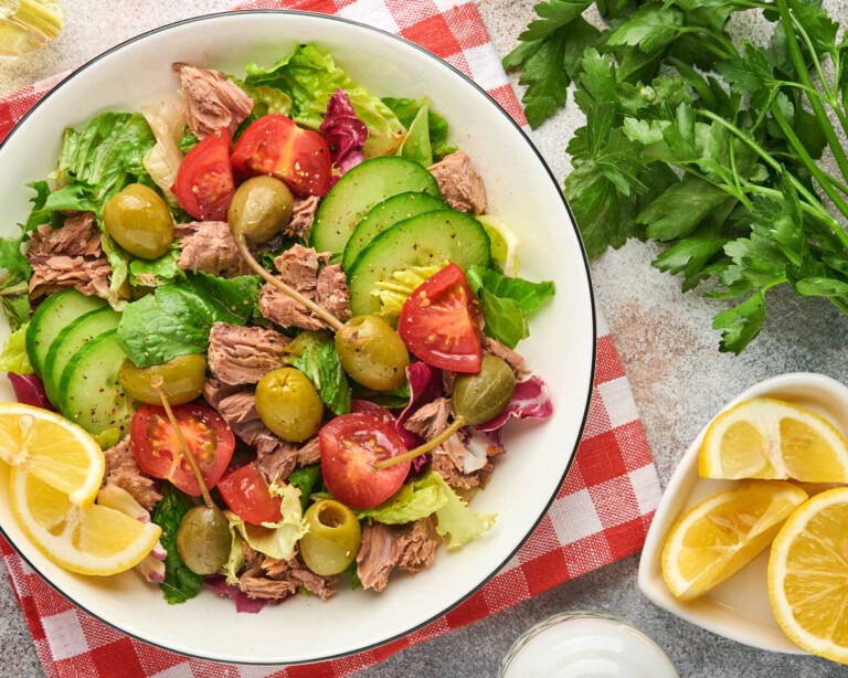 Ensalada mixta (la receta de ensalada más sencilla) - PequeRecetas