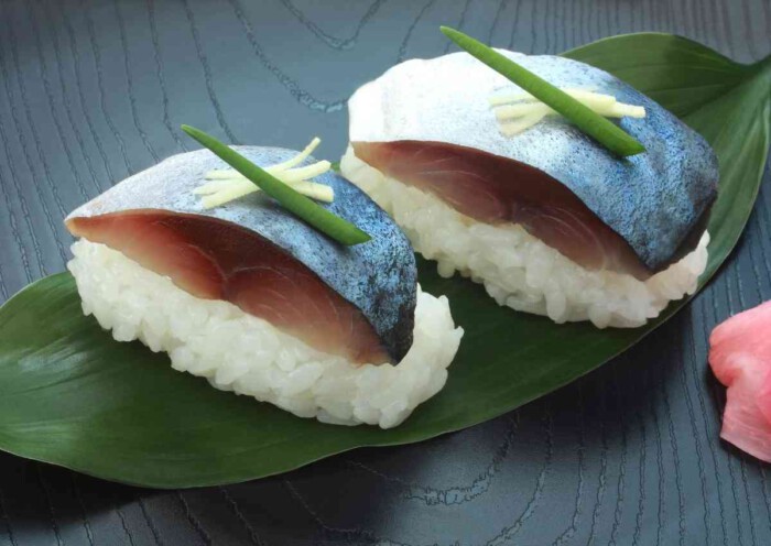 Cómo hacer Nigiri (receta fácil de nigiri de salmón, atún, caballa y otros) - PequeRecetas