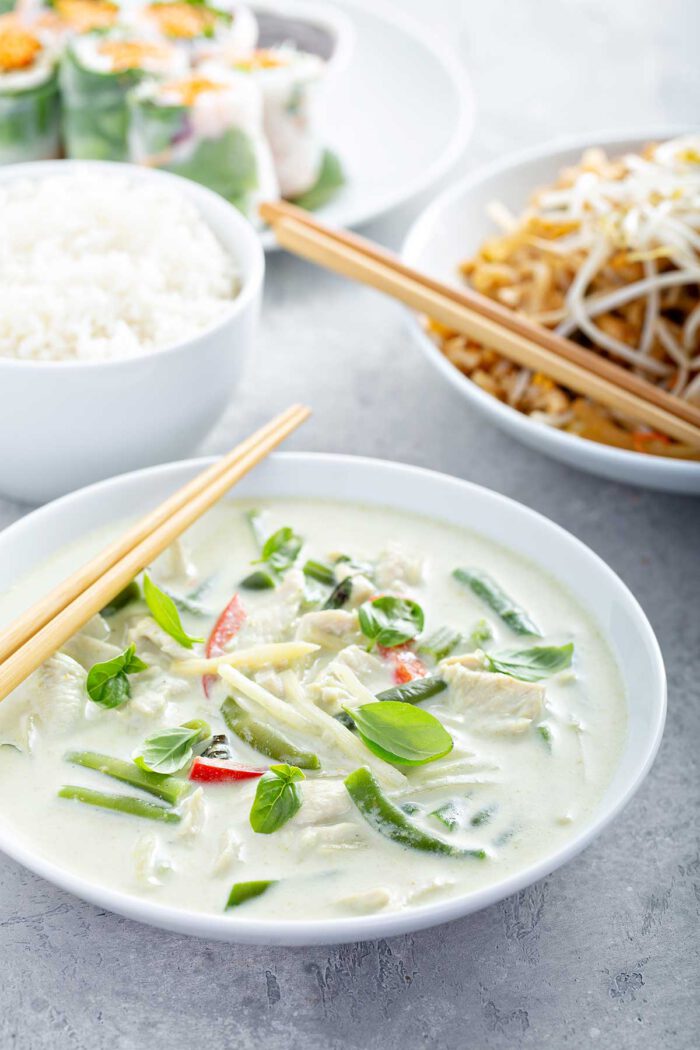 Curry verde de pollo (receta tradicional tailandesa) - PequeRecetas