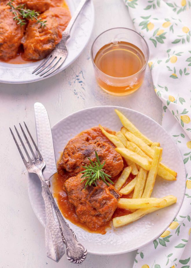 Carrilleras en salsa (3 recetas tradicionales) - PequeRecetas