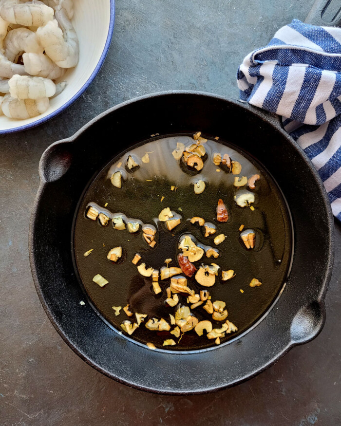 Gambas al pil pil (receta tradicional andaluza) - PequeRecetas