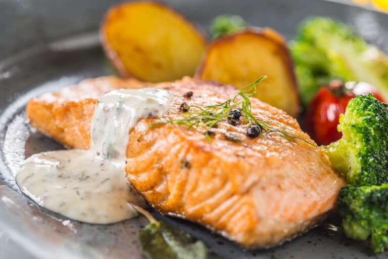 7 recetas de salmón en salsa (que te van a enamorar) - PequeRecetas