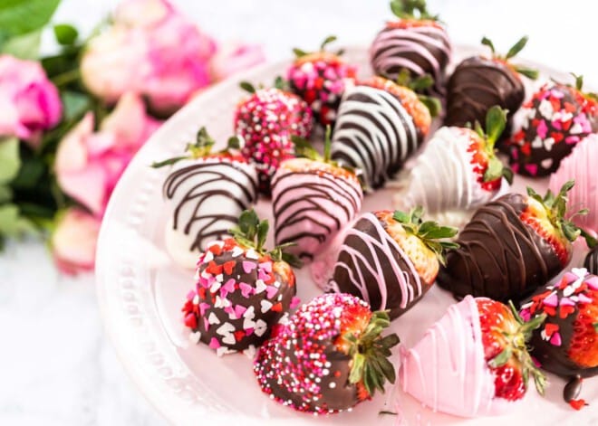 Cómo hacer Fresas con Chocolate (receta fácil) - PequeRecetas