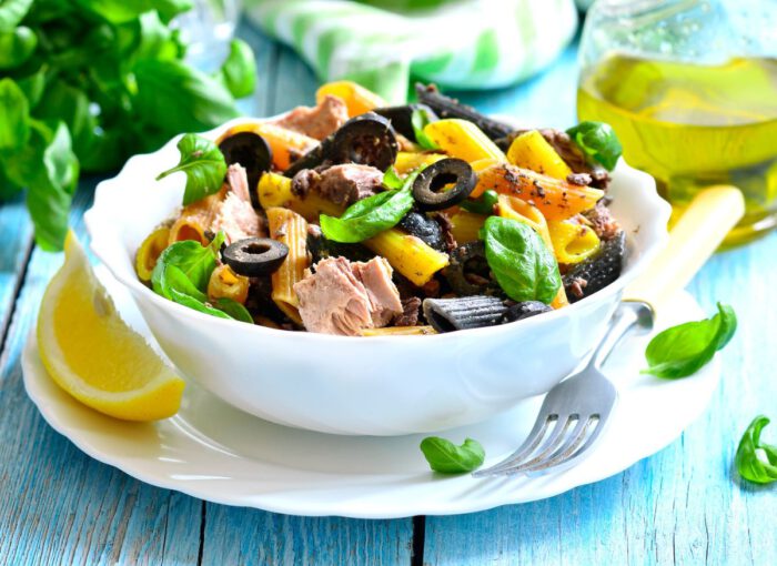 Ensalada de pasta fría con atún, fácil y rica - Pequerecetas