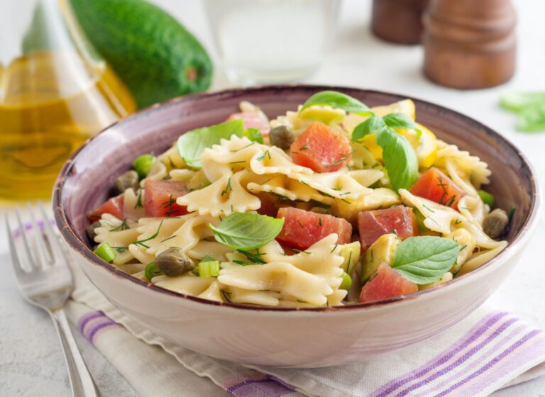 Ensalada de pasta fría con atún, fácil y rica - Pequerecetas