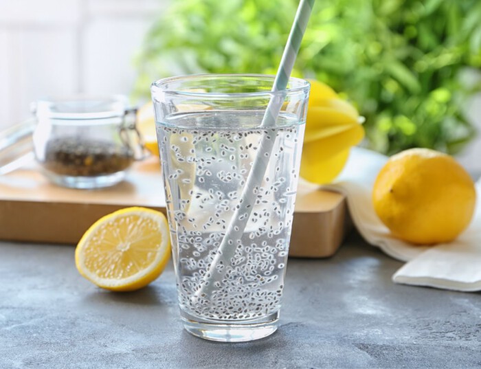 Cómo hacer Agua de Chía casera - PequeRecetas
