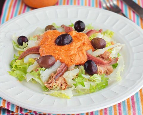 Ensalada de escarola (5 recetas fáciles y muy ricas) - PequeRecetas