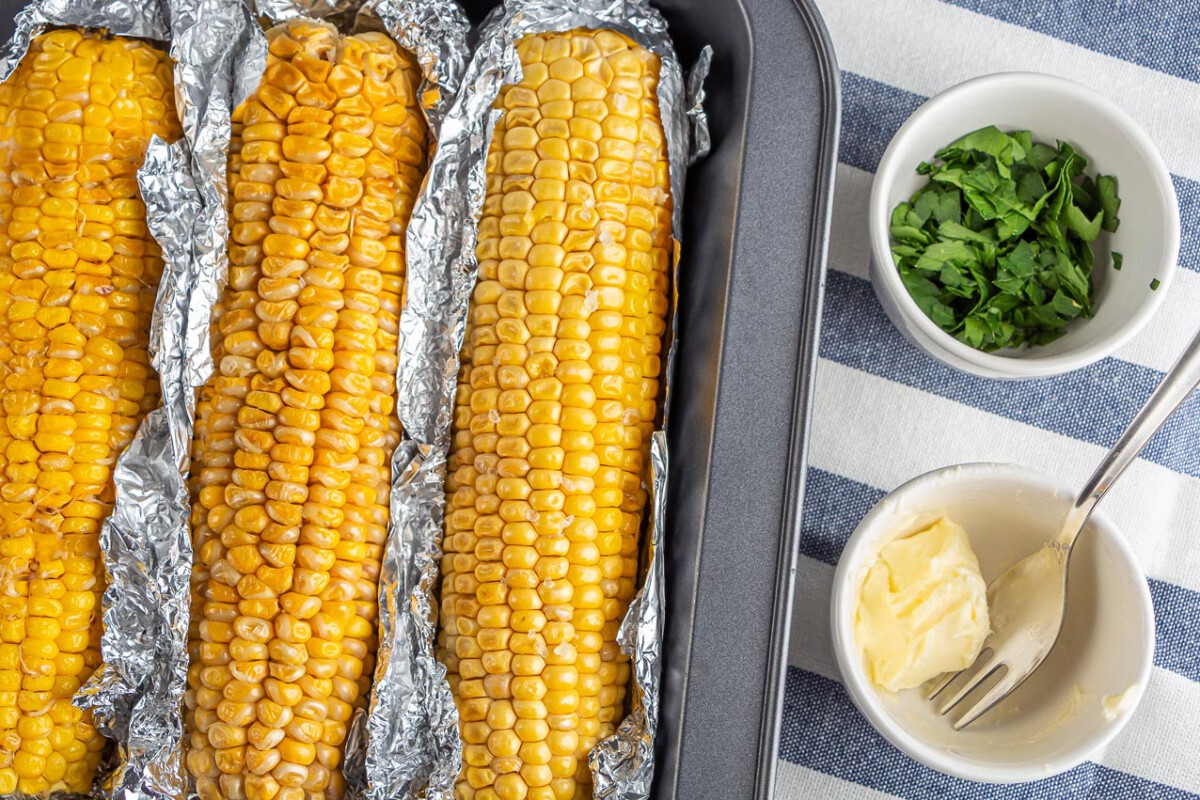 Mazorcas de maíz al horno con mantequilla - PequeRecetas