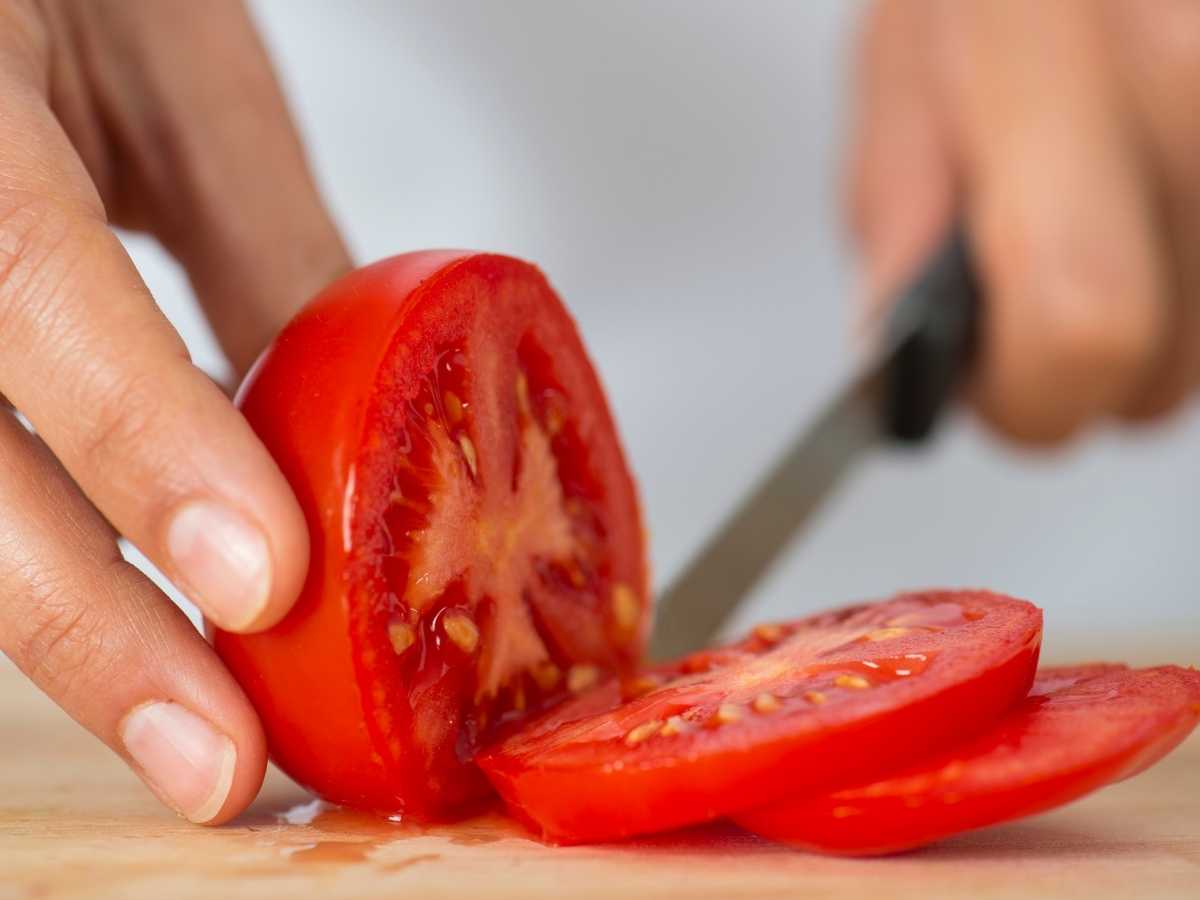 Ensalada de tomate y ventresca - PequeRecetas