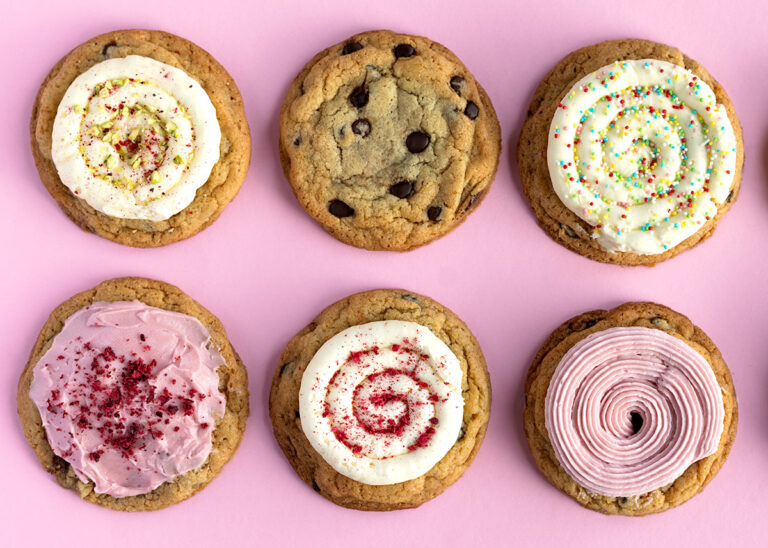 Crumbl Cookies caseras: receta fácil de las galletas americanas virales